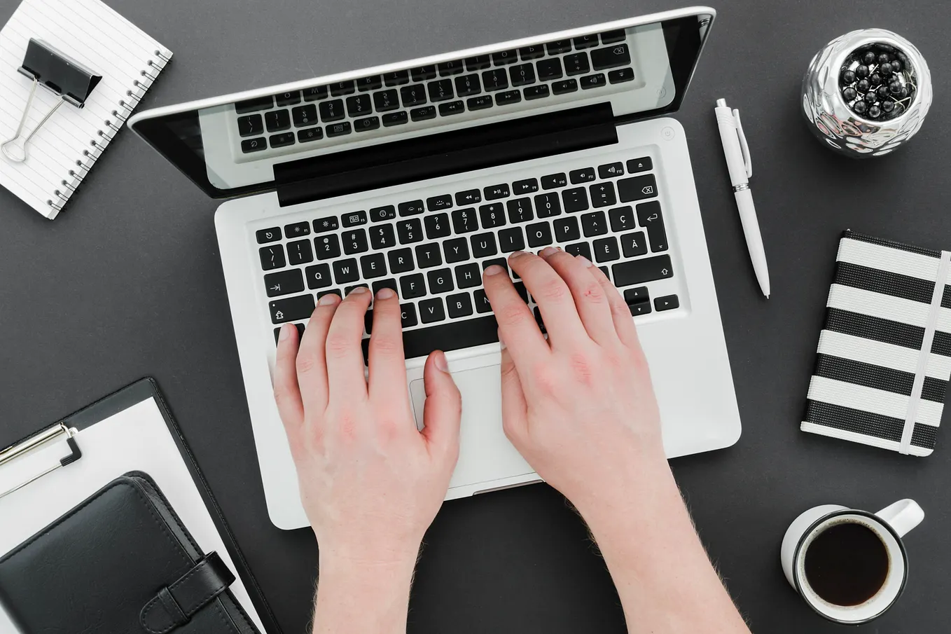 Anatomy in Copywriting: Headline, Body Copy, Call-to-Action | by Efrina ...