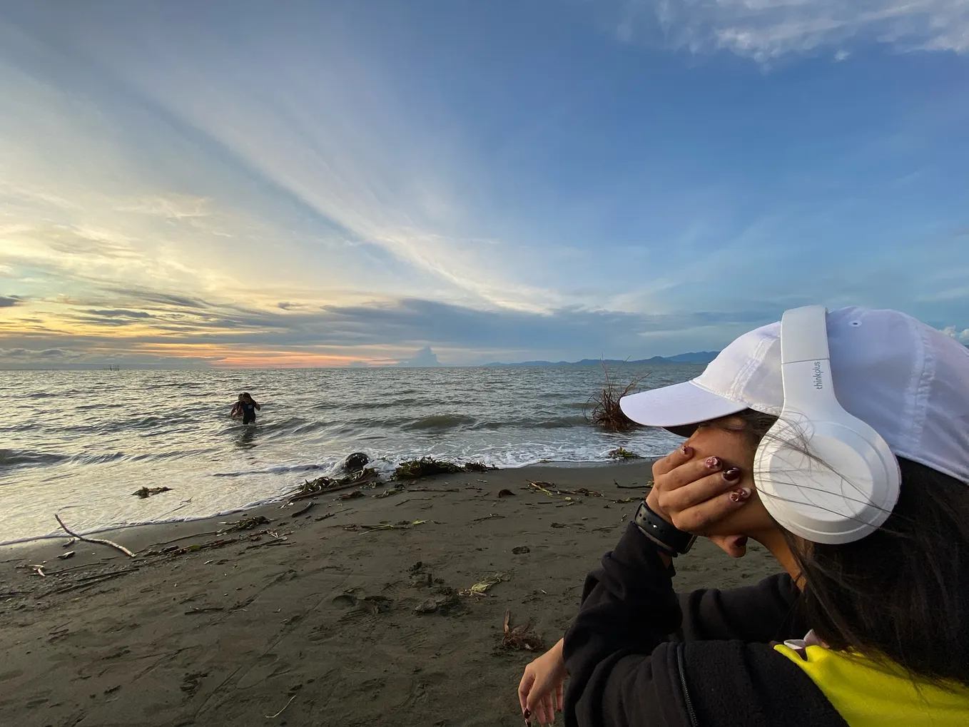 Minsan Gusto Ko Na Lang Magsumbong Sayo Kahit Pagod Na | by rhya | Medium