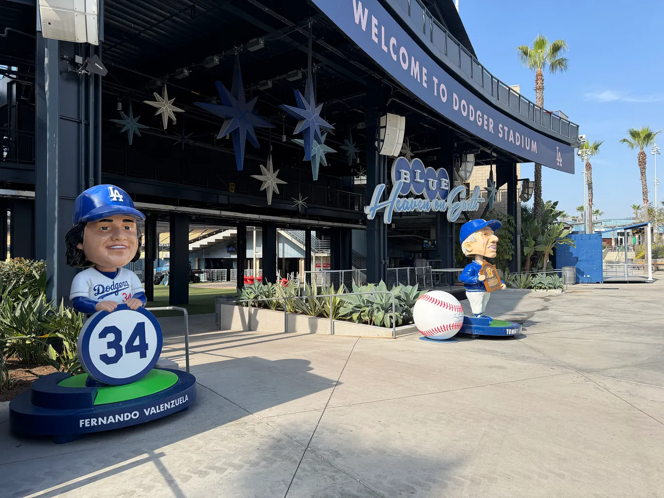 Dodgers announce 2025 promotions. Initial group of giveaways include ...