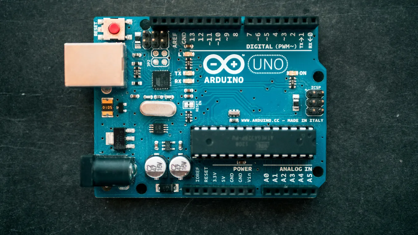 Petualangan IoT 2: Kontrol I/O Digital dan Eksplorasi Rangkaian ...