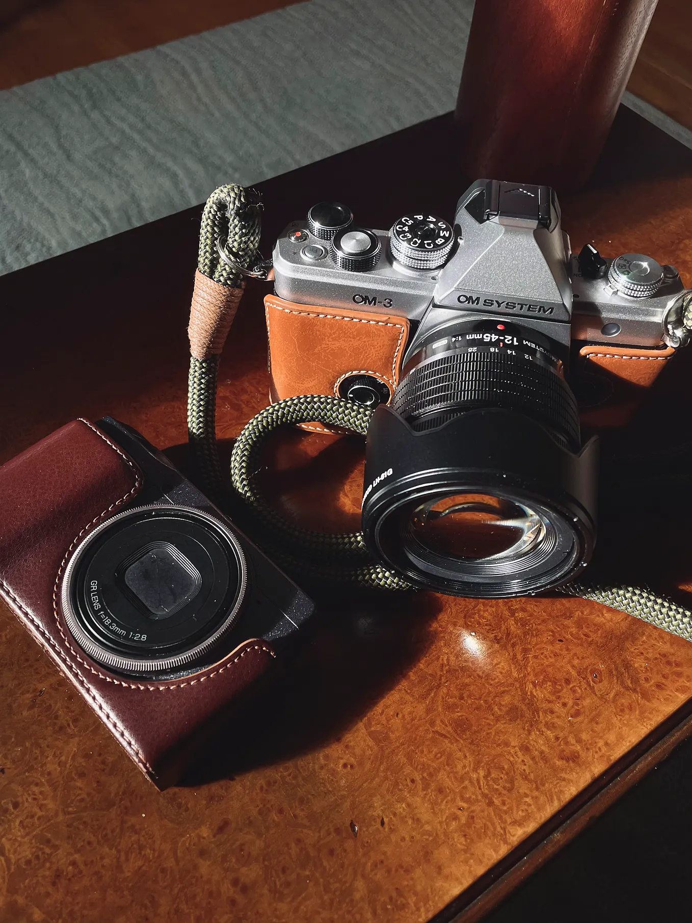 7 Best Cameras For close Up Shots: (Guide & Reviews) | by Sharon Advik ...
