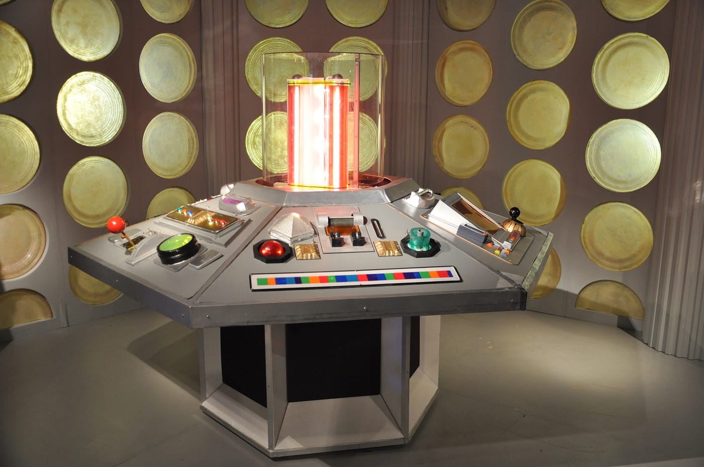 5th Doctor Tardis Interior
