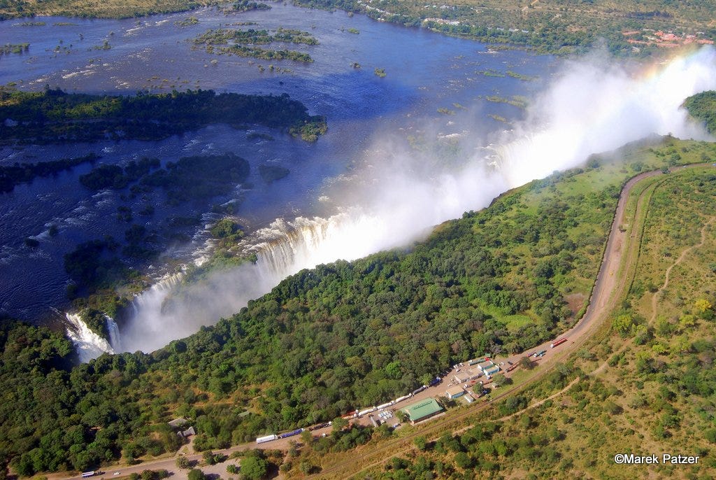 Victoria Falls Lookout Tree Visit The Famous Big Tree At Victoria