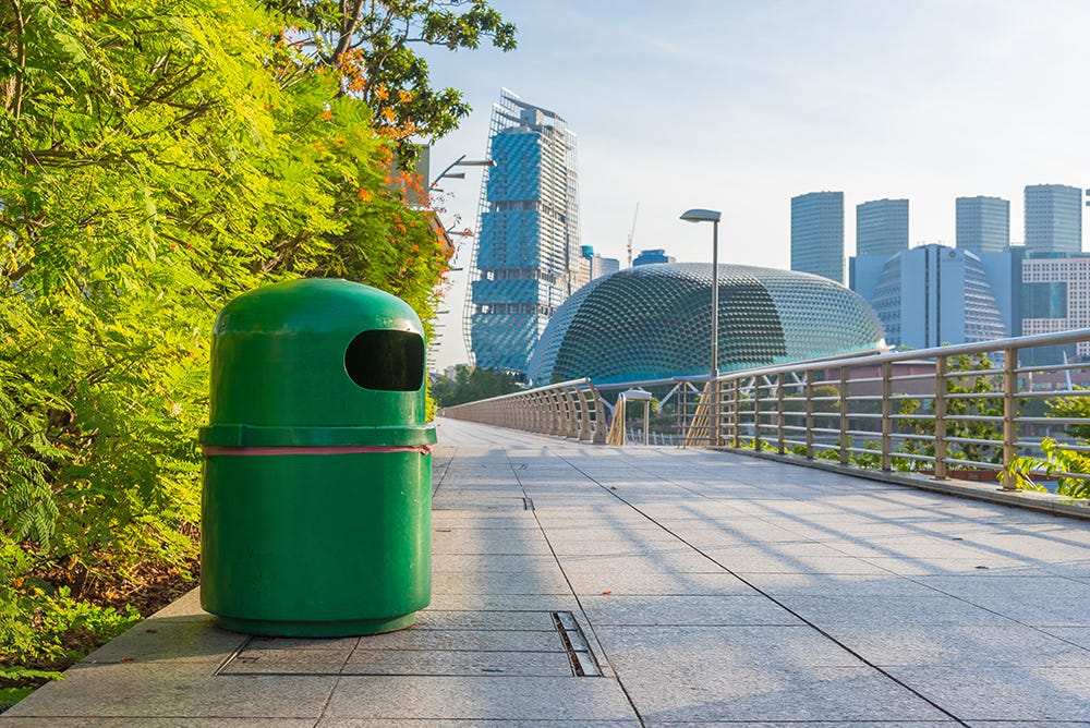 Anyone noticed there are litter everywhere? Like every 30 steps you ...