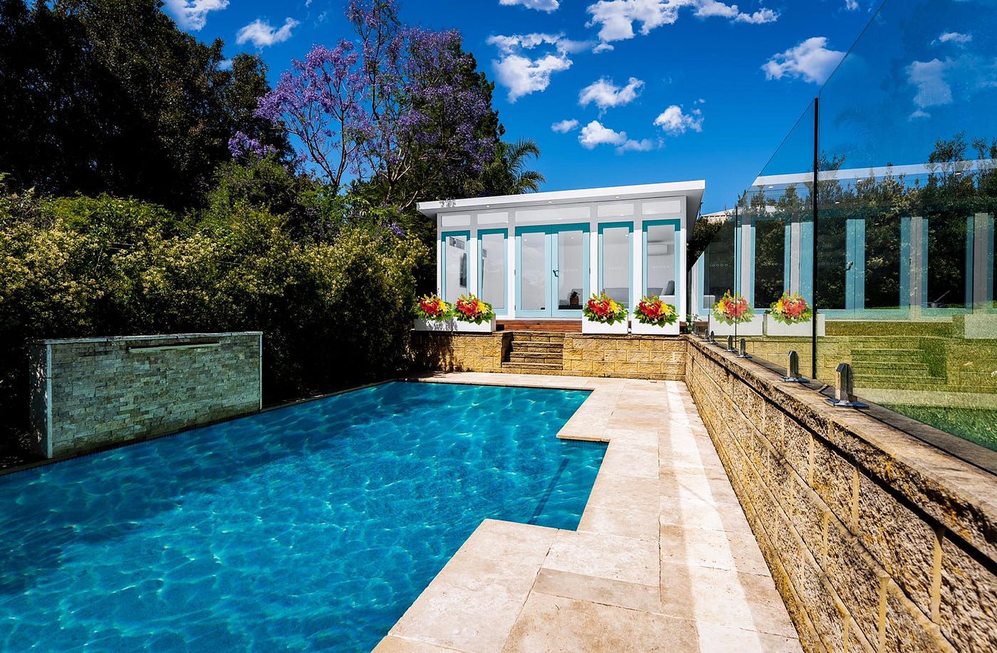 Medium House With A Pool