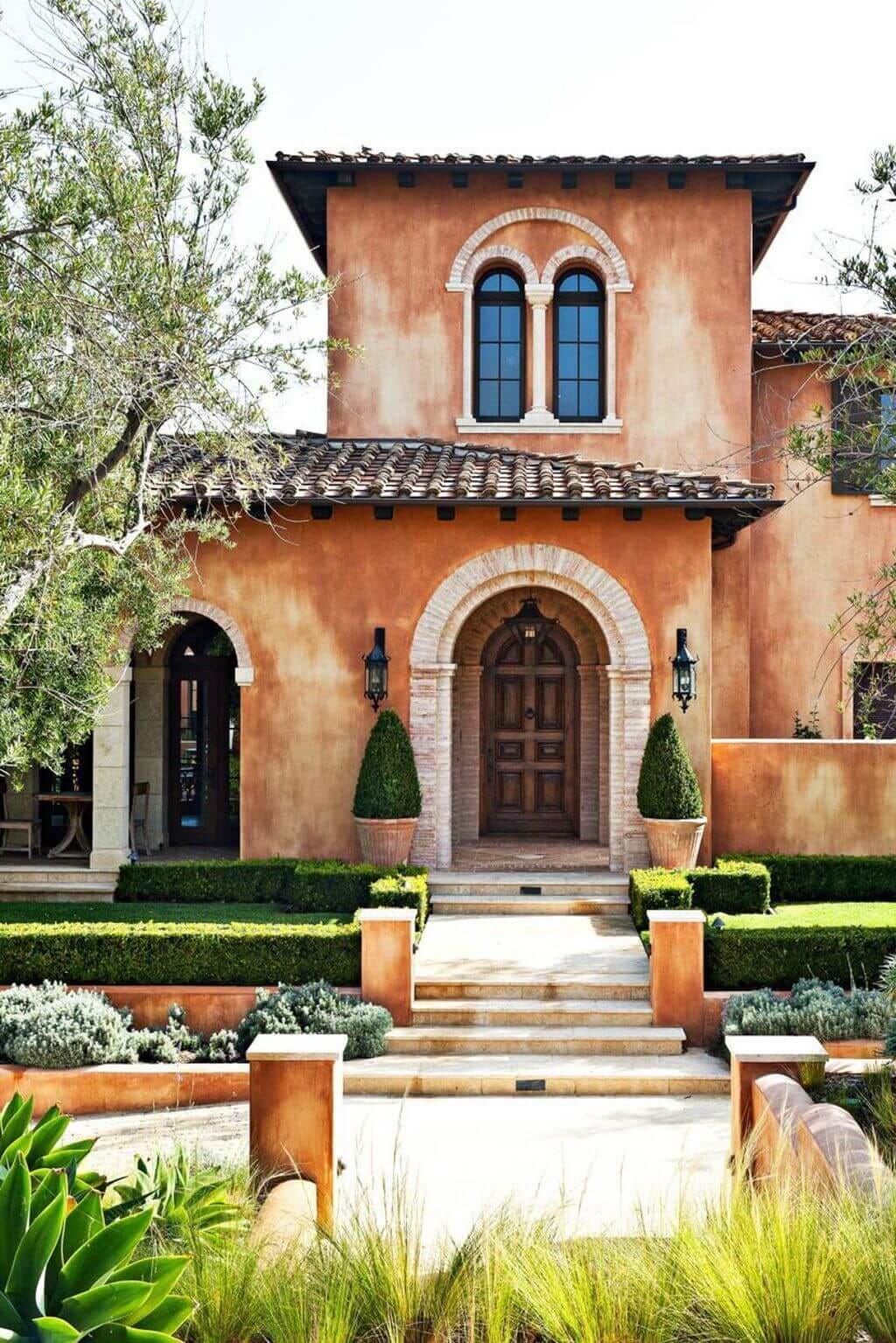 Mediterranean House Exterior Design