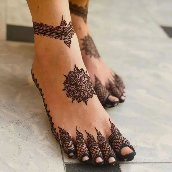 Henna Flower Designs Feet