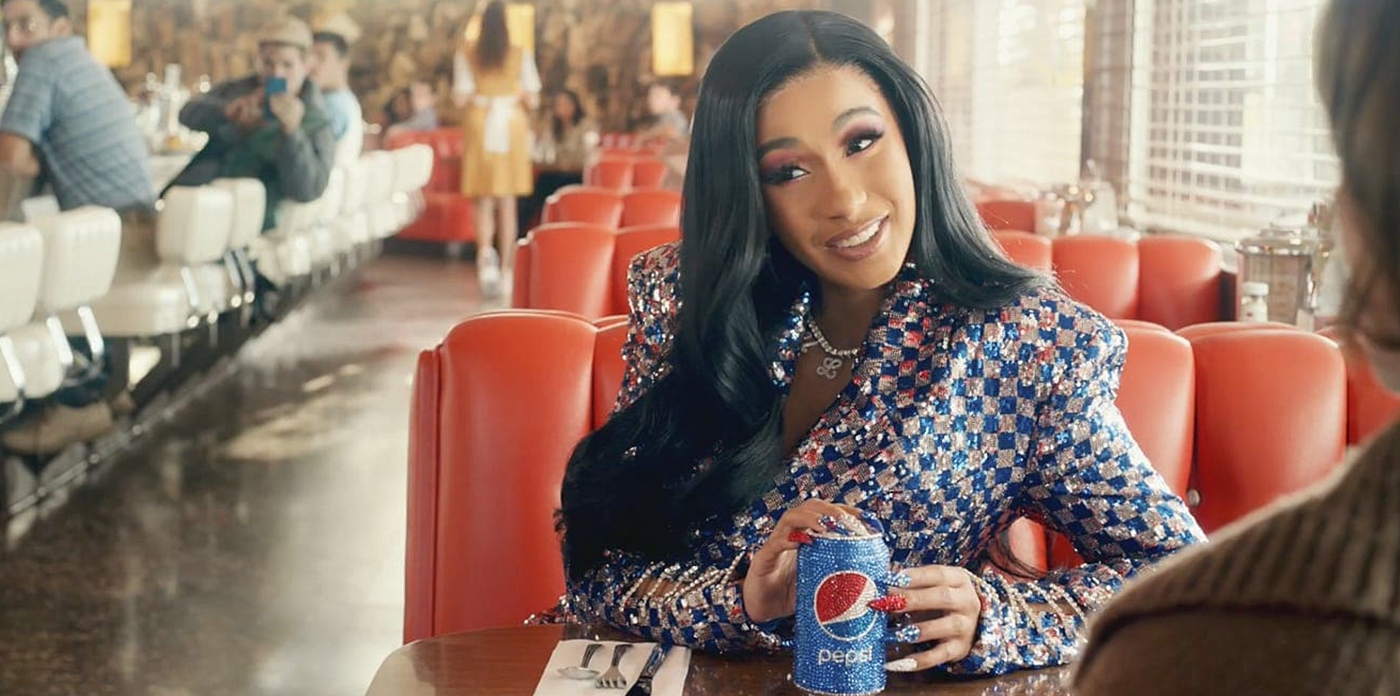Pepsi Celebrity Endorsements 60 Photos - Moonagedaydream.film