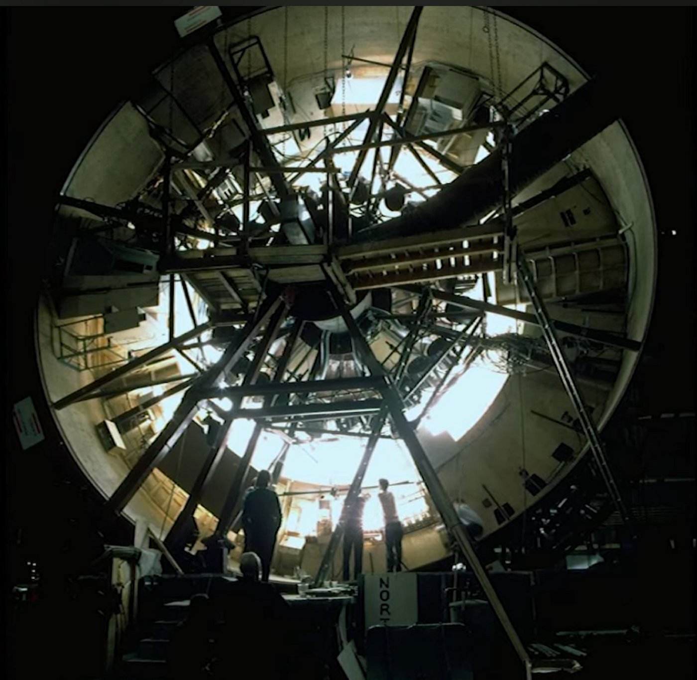Famous Line From 2001 A Space Odyssey Open Pod Pictures From The Set