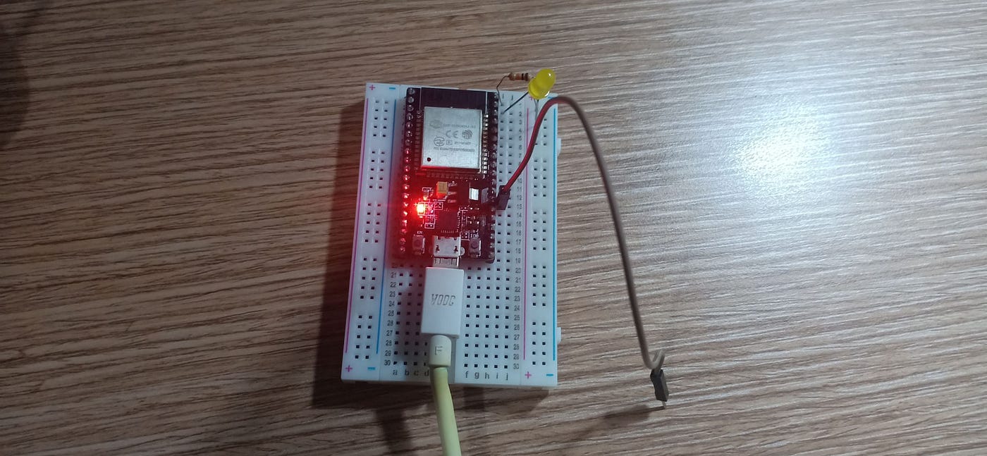 ESP32 Blinking LED Tutorial Using GPIO Control With Arduino, 48% OFF