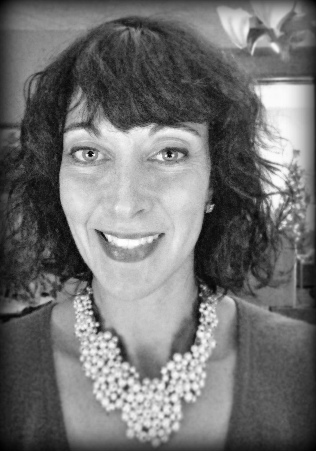 Kerry Neville's Instagram, Twitter & Facebook on IDCrawl