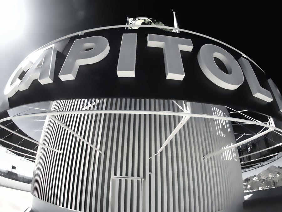 Dibujo Del Edificio De Capitol Records