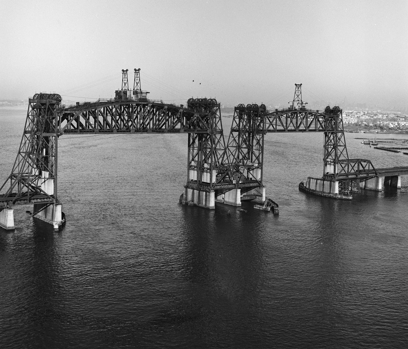 Train Wreck Newark Bay