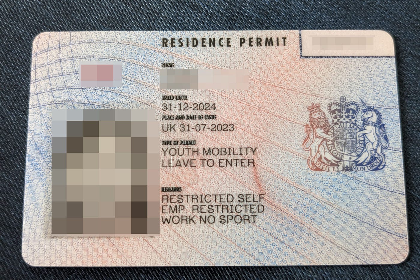 Brp Uk Uk Biometric Residence Permit Cards And 20 Pound Banknotes Brp