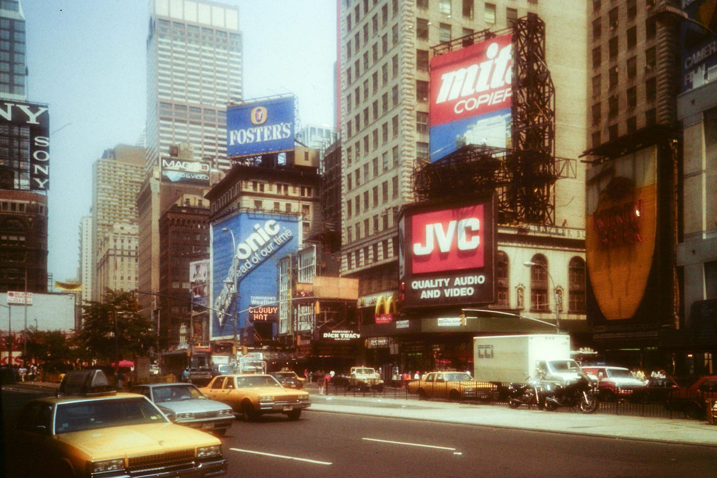 En 1990