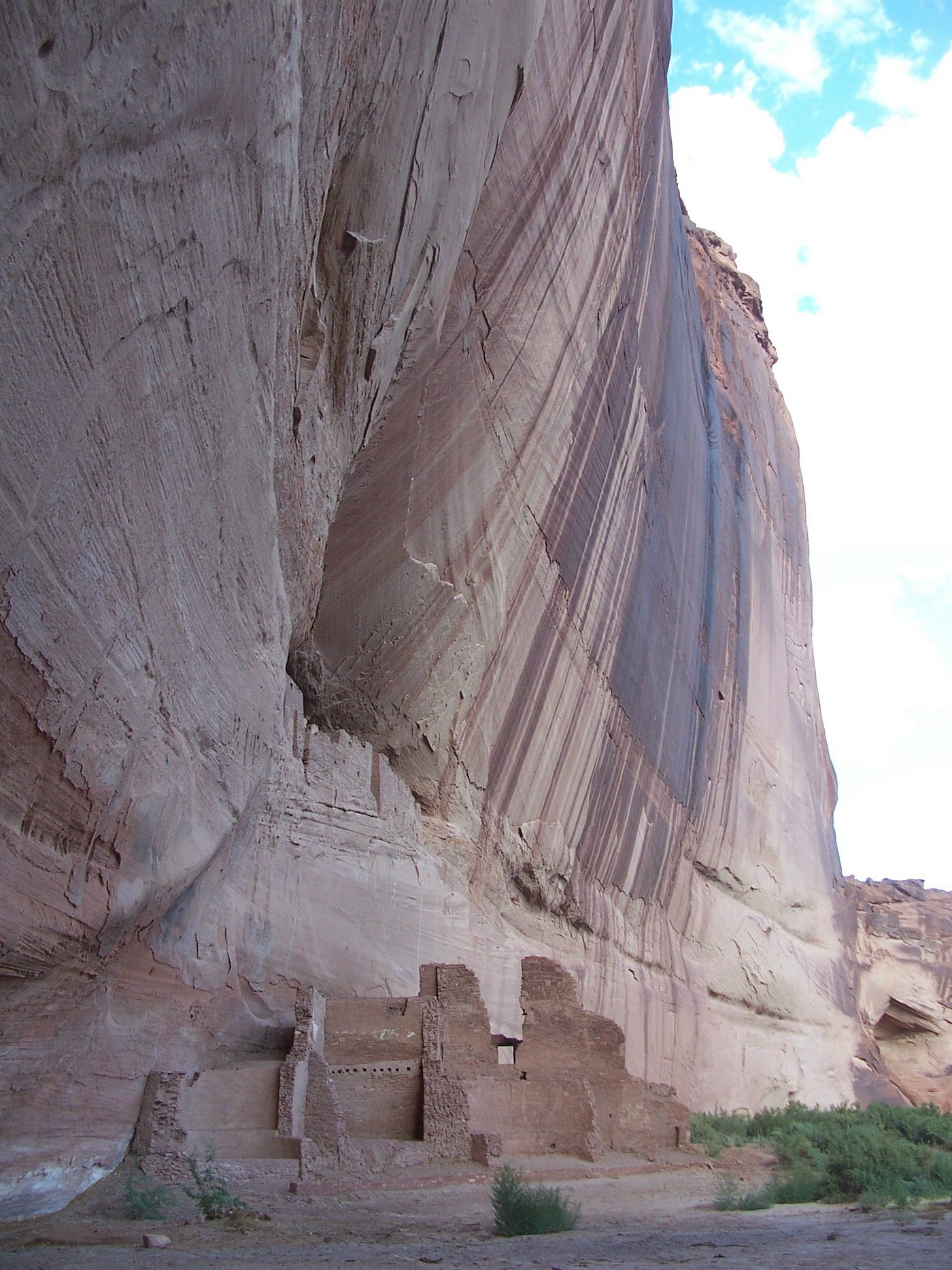 Canyon De Chelly Cliff Dwellings