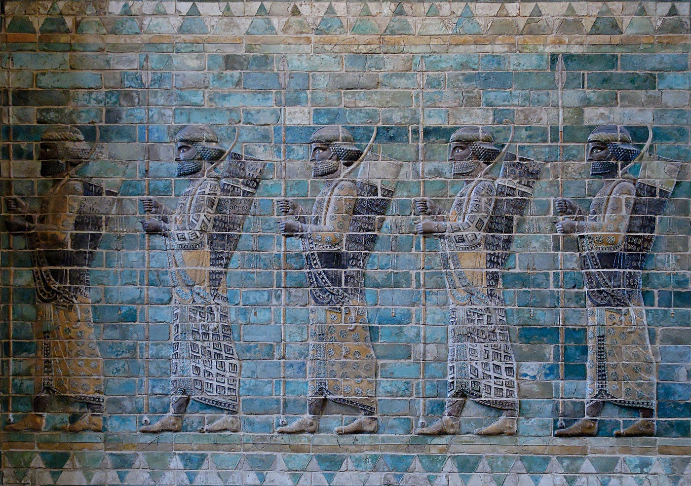Persian Archers Dressed In Richly Decorative Excavated From The Palace