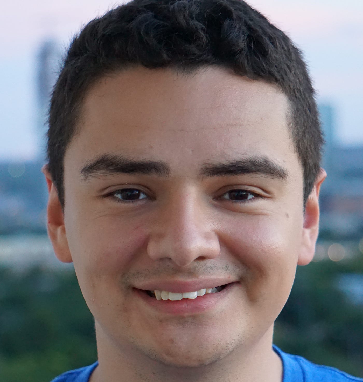 Alexis Flores's Instagram, Twitter & Facebook on IDCrawl