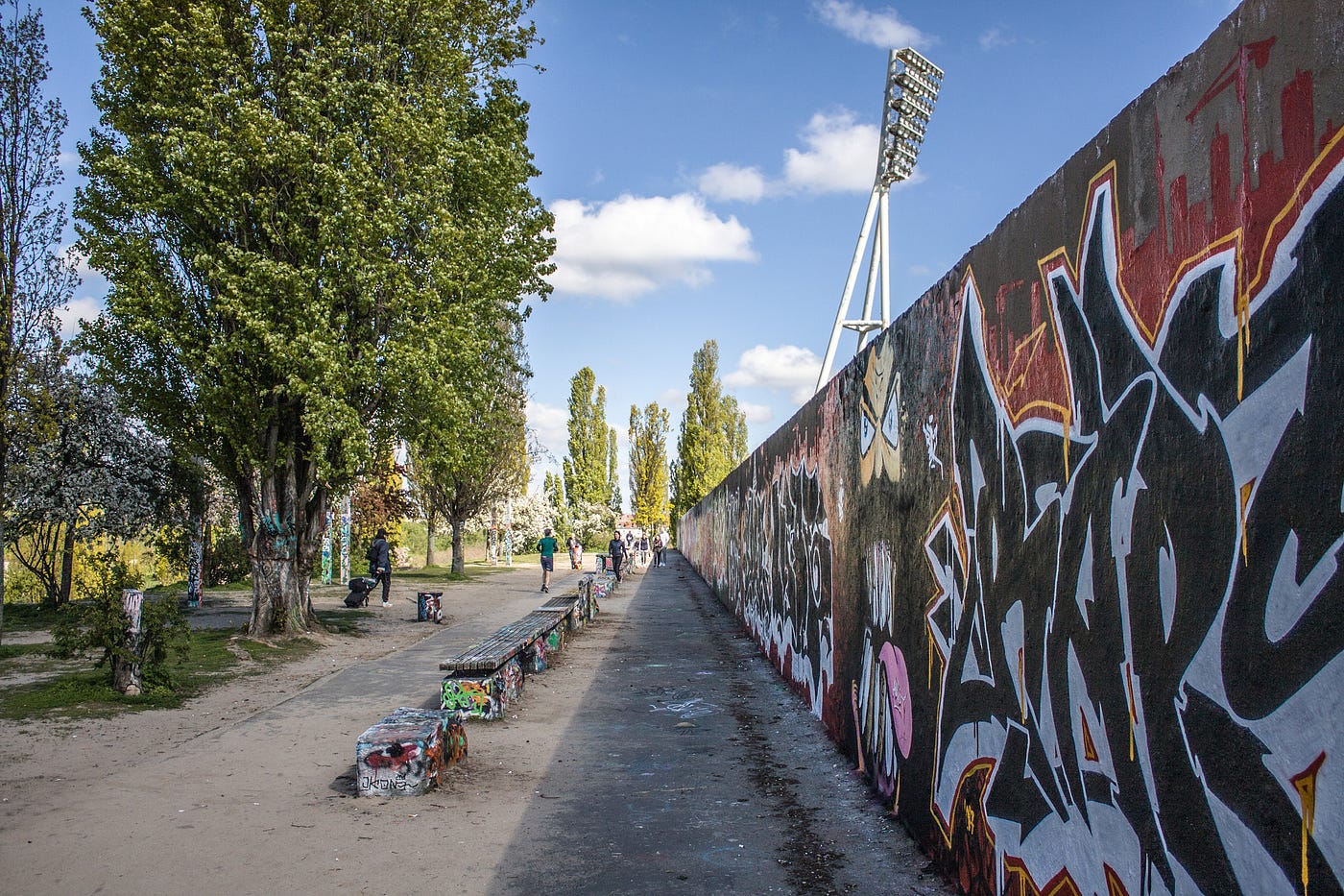 The 5 Most Iconic Legal Graffiti Walls Legal Walls Medium
