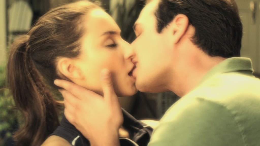 Pretty Little Liars Spencer And Toby Kiss