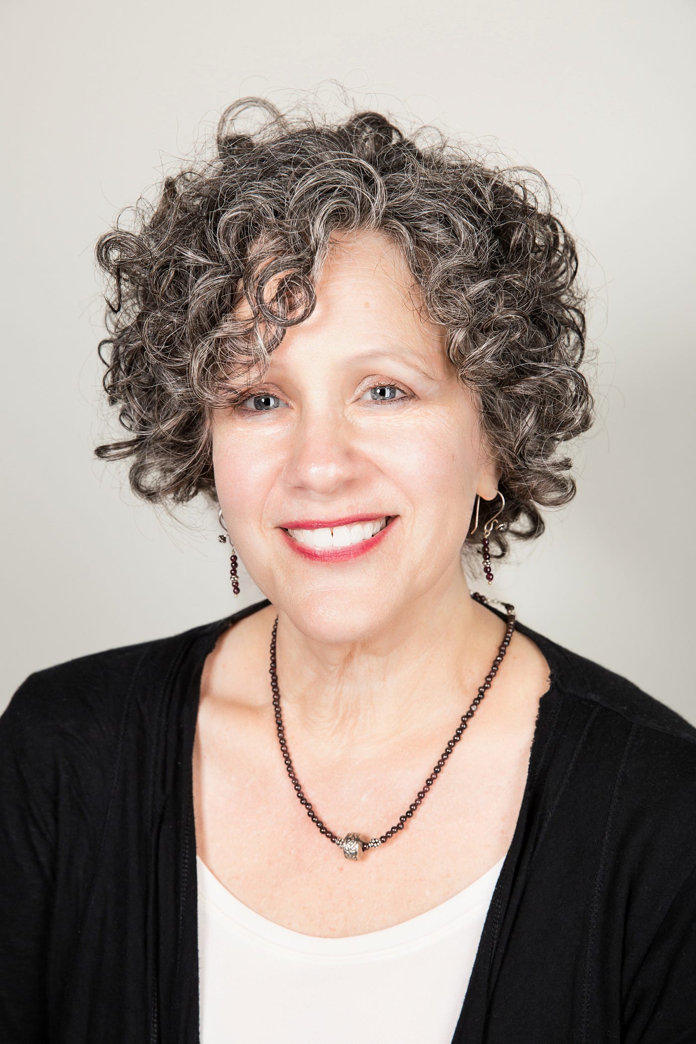 Robin Hornstein's Instagram, Twitter & Facebook on IDCrawl