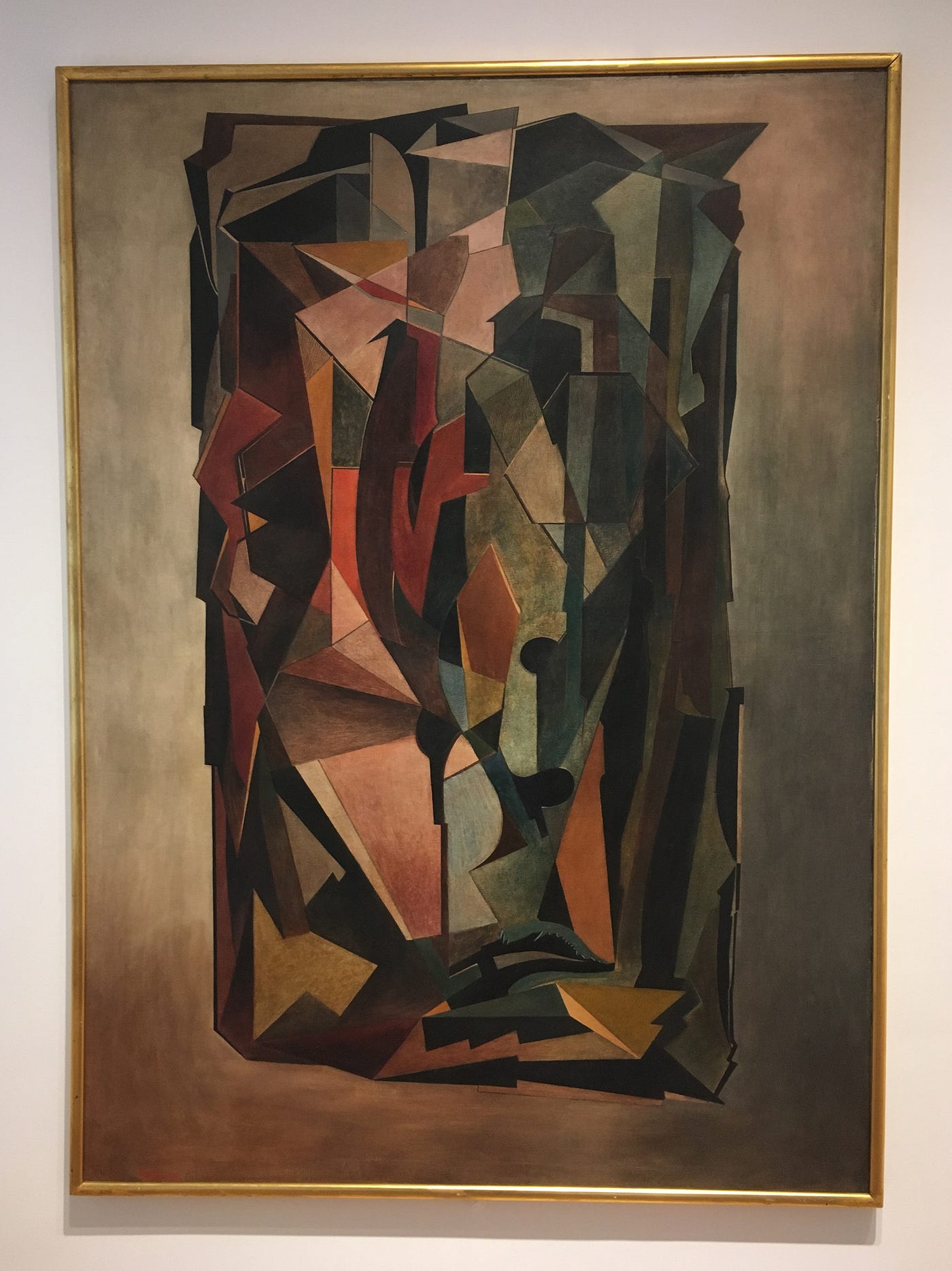 Column Gabo