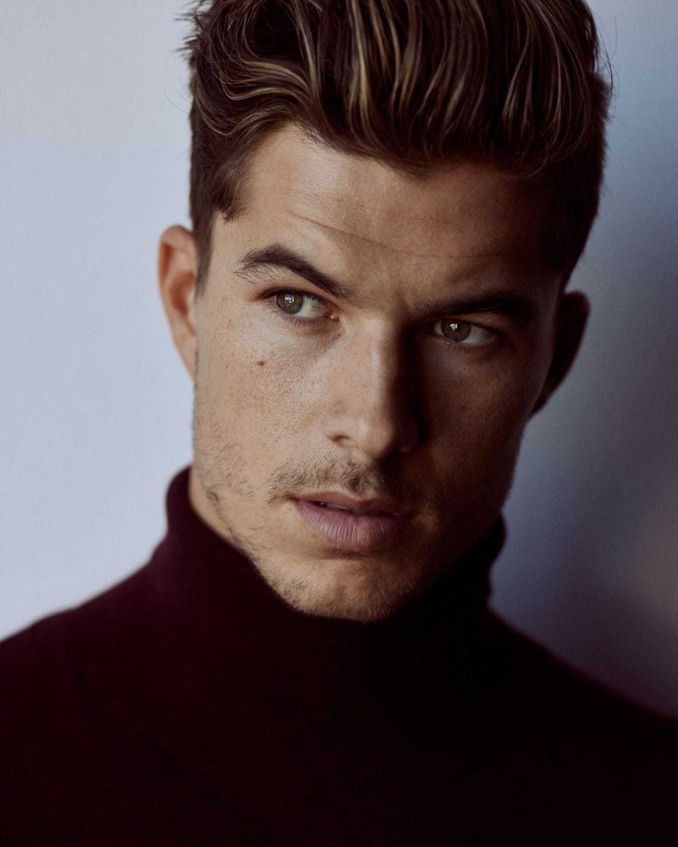 Hollister Guy Models Hair