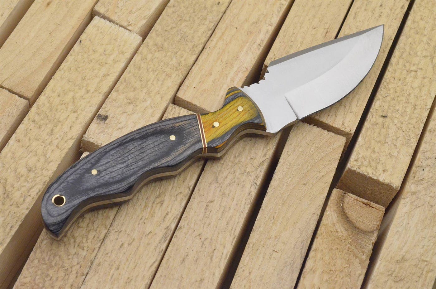 Custom Skinning Knives