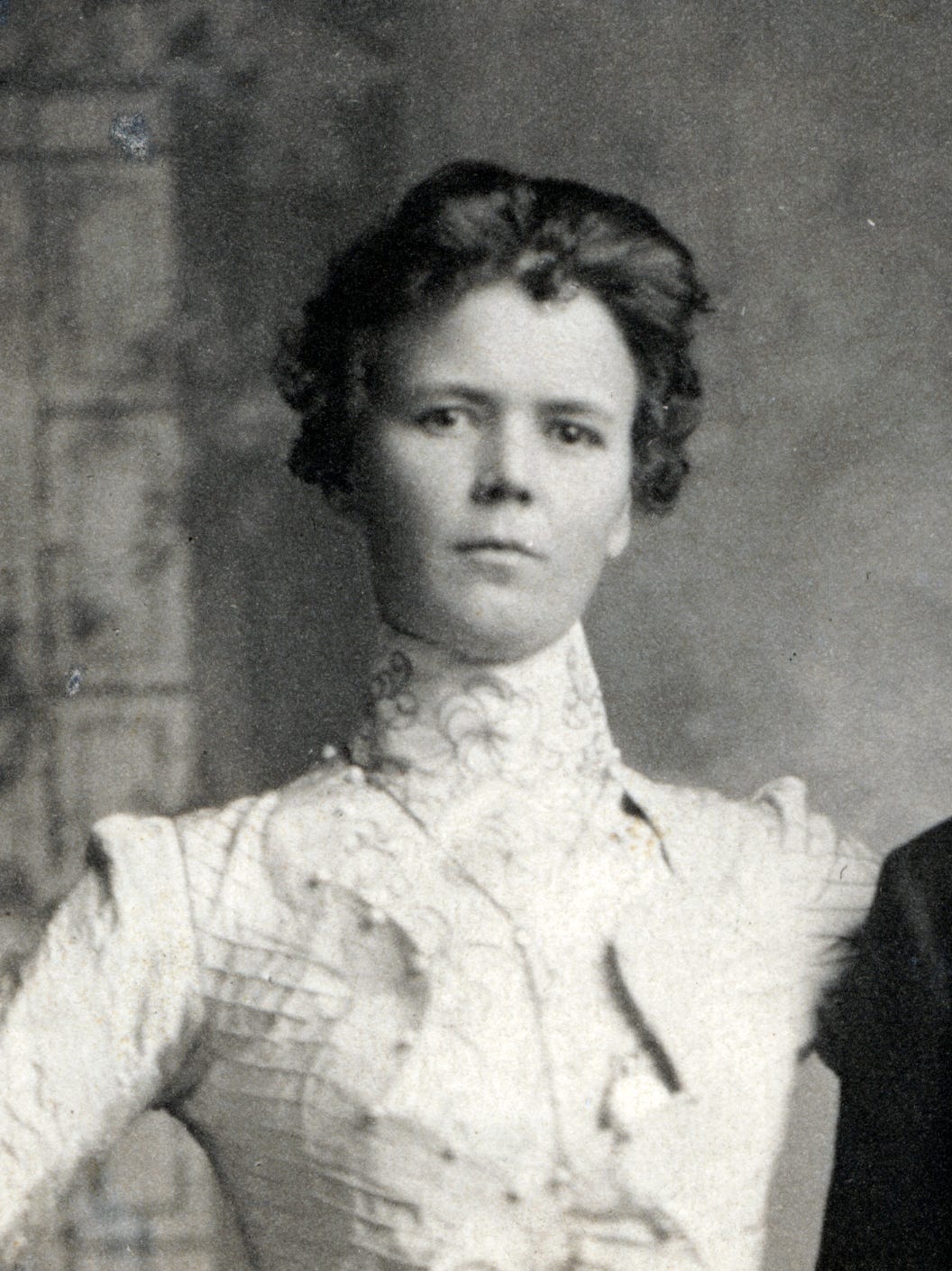 Dora Dufran