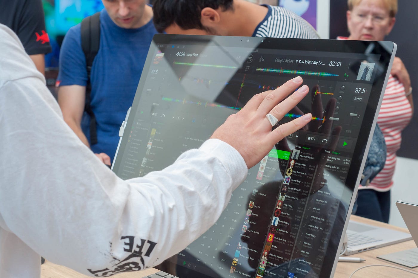 2050 Computers Earth 2050: What Will The Future Of Work Be Like?