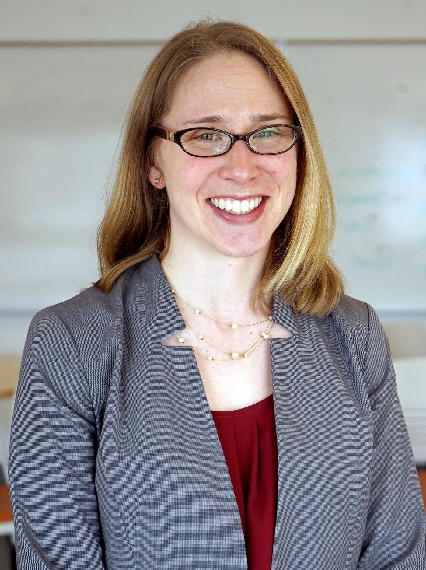 Elana Feldman's Instagram, Twitter & Facebook on IDCrawl