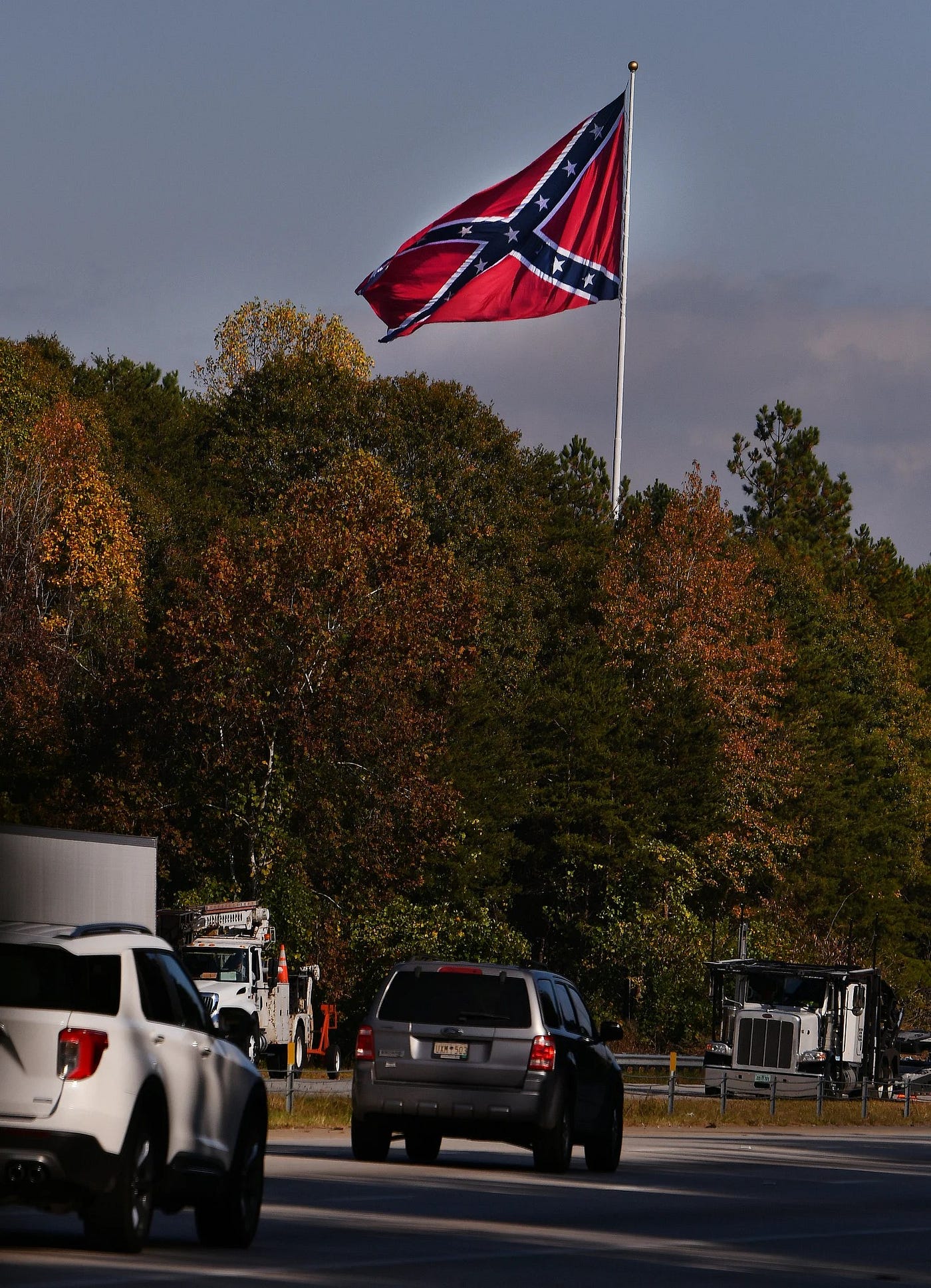 Confederate Flag Flying In Alabama