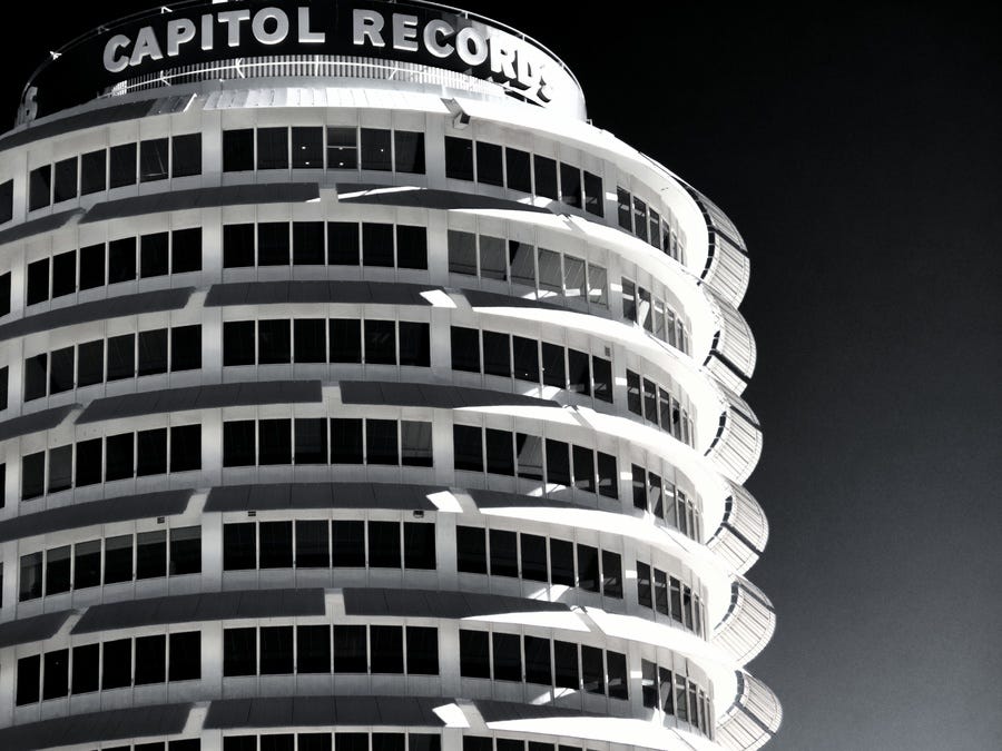 Dibujo Del Edificio De Capitol Records