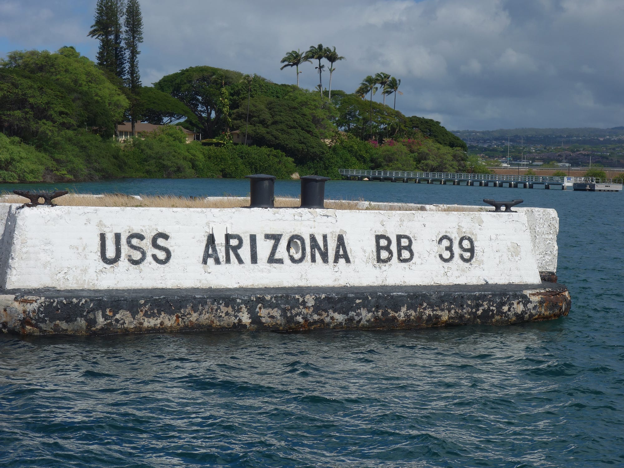 Oleo Memorial Uss Arizona
