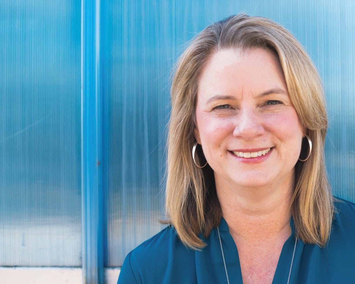 Jennifer Benz's Instagram, Twitter & Facebook on IDCrawl