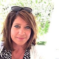 Lisa K. Hammond – Medium