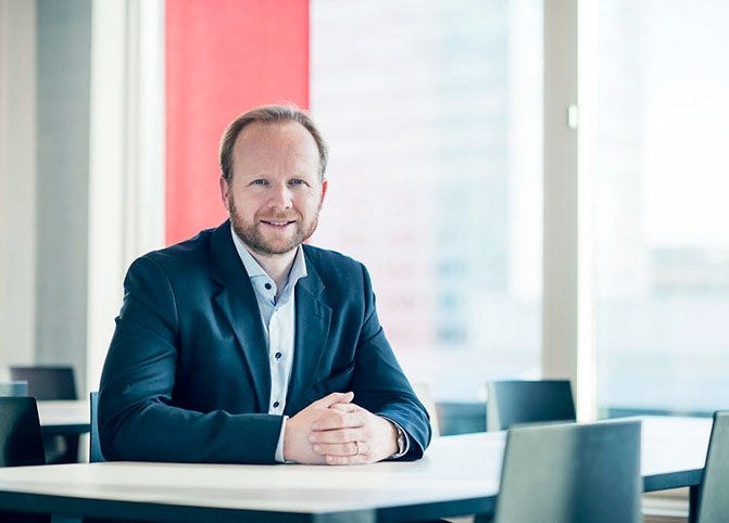Anstein Skinnarland – Medium