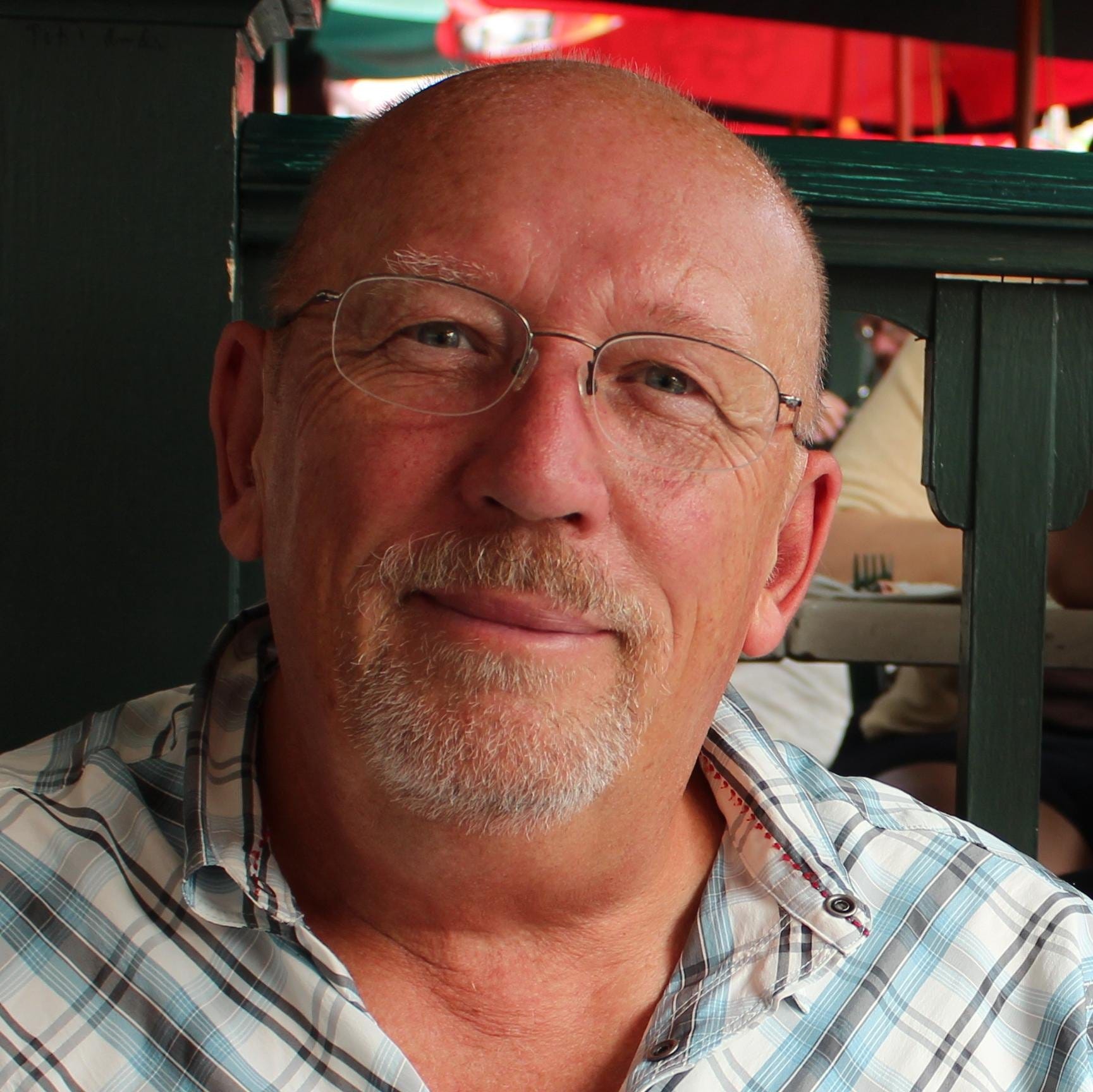 Wayne Bell – Medium