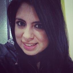 Yali Loaiza – Medium