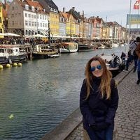 Alexandra Groza – Medium