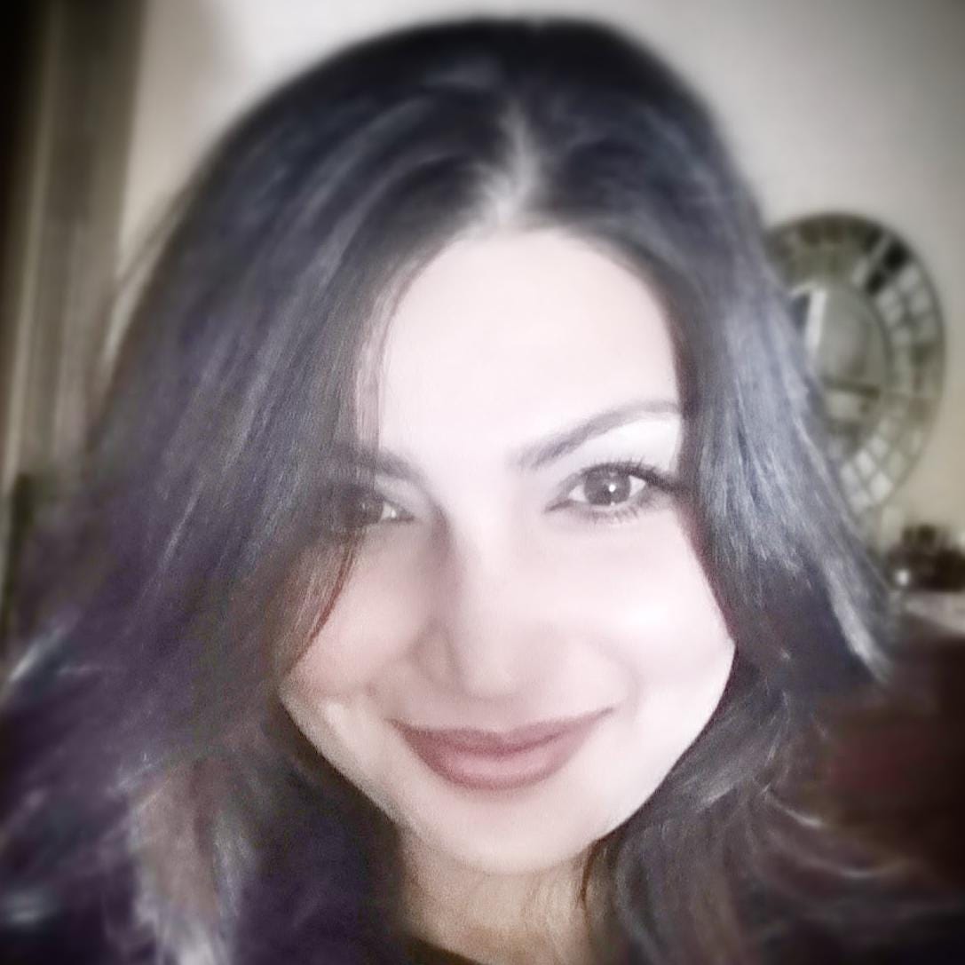 Shazia Sami – Medium