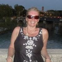Angela Wright – Medium