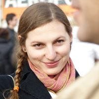 Deac Corina – Medium