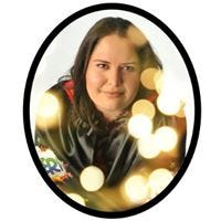 Amanda Robins – Medium