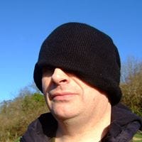 Mark Hilsden – Medium