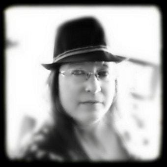 Miss Andi – Medium