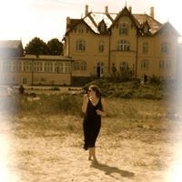 Ursula – Medium