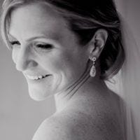 Kate Auclair – Medium