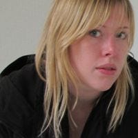Lara Behnert – Medium