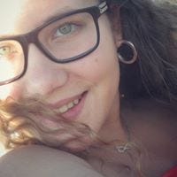 Daniela Cabral – Medium